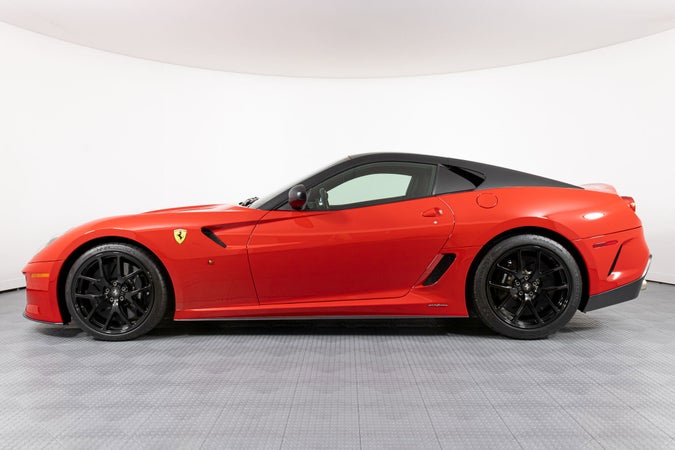 Ferrari Beverly Hills | Official Ferrari Dealership in Beverly Hills