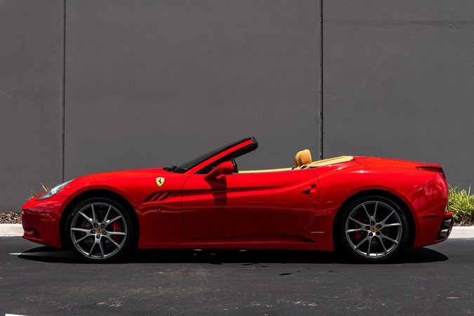 Ferrari of Central Florida Inc. | Official Ferrari Dealership in Orlando