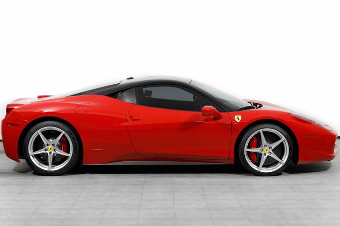 Ferrari of Newport Beach | Official Ferrari Dealership in Newport Beach