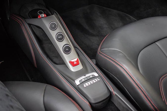 Ferrari Quebec | Concessionnaire Ferrari officiel à Montreal Quebec