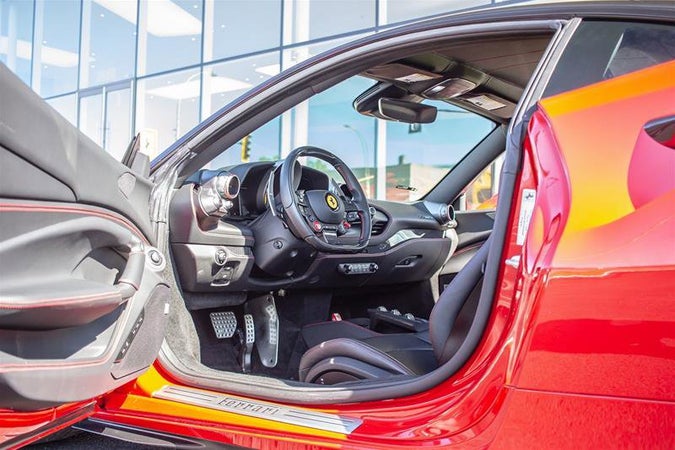 Ferrari Quebec | Concessionnaire Ferrari officiel à Montreal Quebec