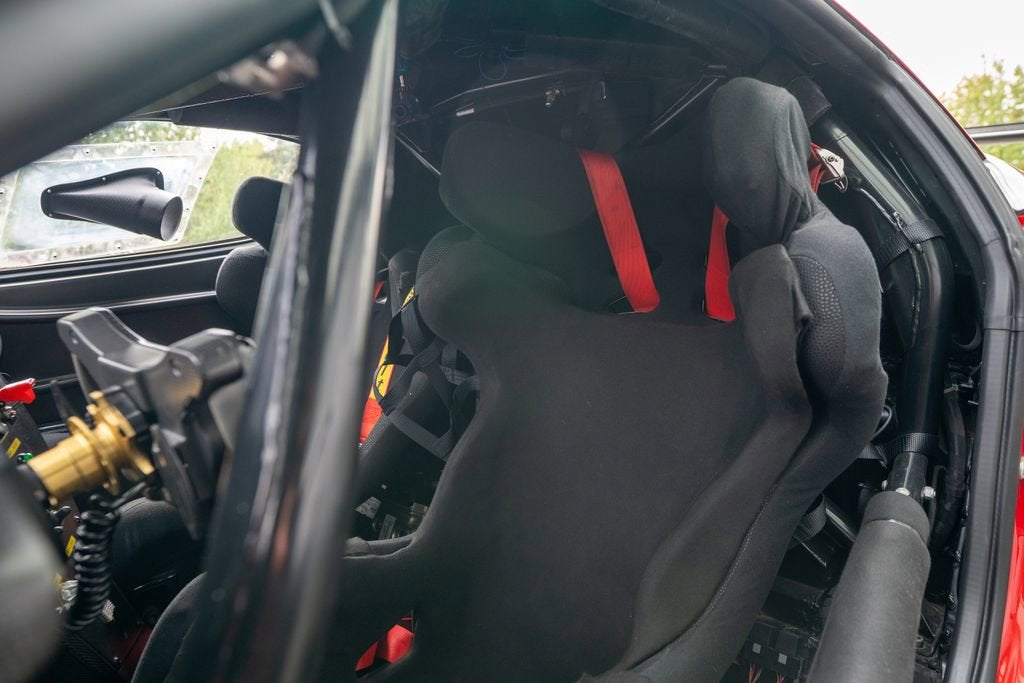 Ferrari-488-ZFF87EXX000240229 - Ron Tonkin Gran Turismo